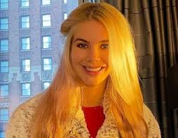 A coach: o caso de Kat Torres, blogueira presa por tráfico humano